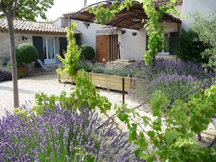 Bastidon à Lourmarin Au Pied Du Luberon - Lourmarin