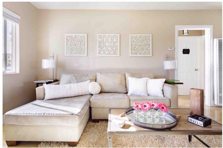 Cozy Bedroom Close To Manhattan Beach And Lax - Redondo Beach, CA