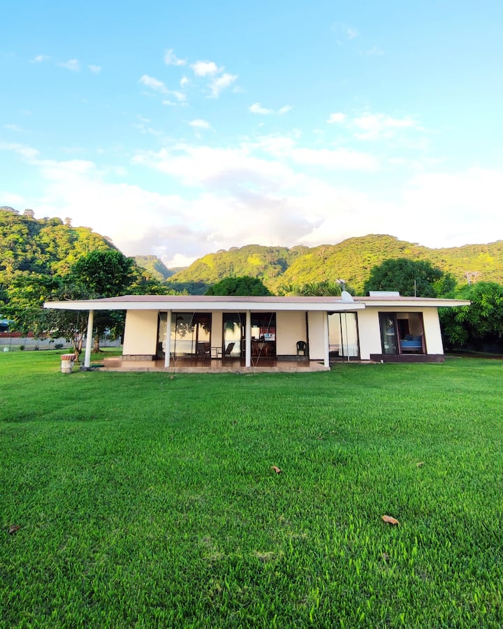 Paerai Ocean House - French Polynesia