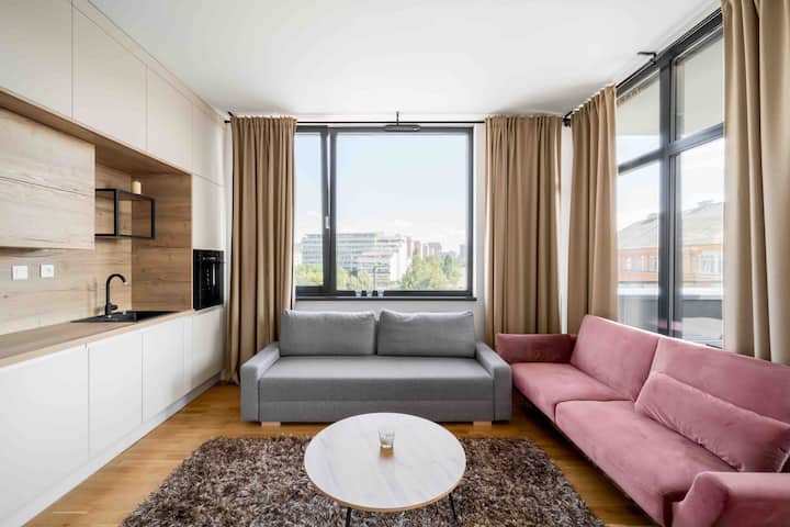 Modern 2-room Apartment In The City Center - Pozsony