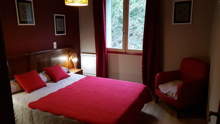 Gîte Le Doux Murmure. Ilôt De Fraicheur - Saint-Pons-de-Thomières