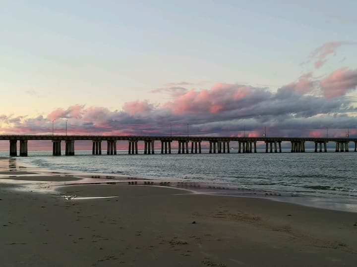 Studio: Like A Little, Home Away From Home! - Virginia Beach, VA