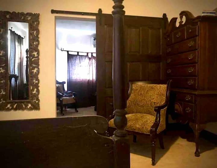 The Belair, Belmont Jamaica - Bamboo Suite - Cave