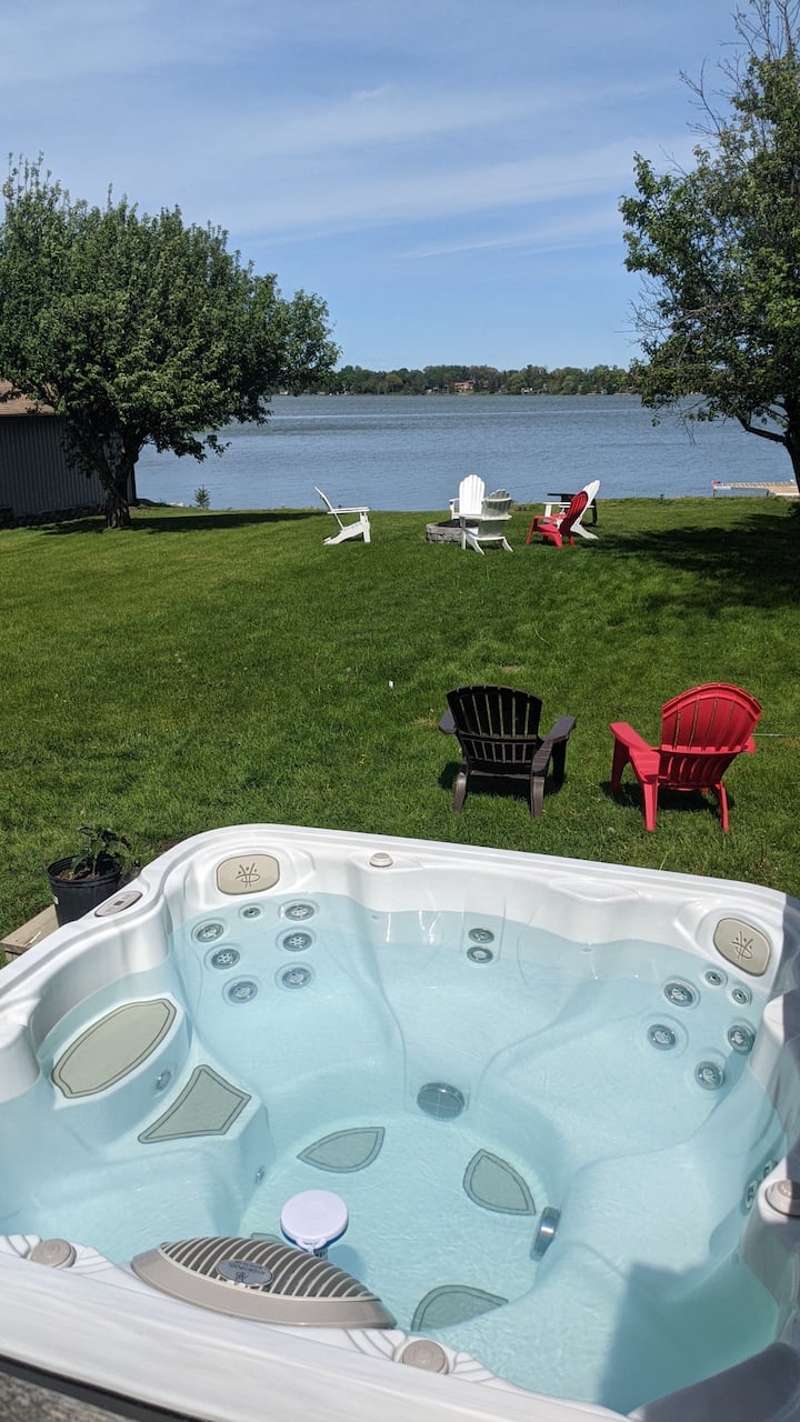 Waterfront Lakehouse On Lake Scugog - Kawartha Lakes
