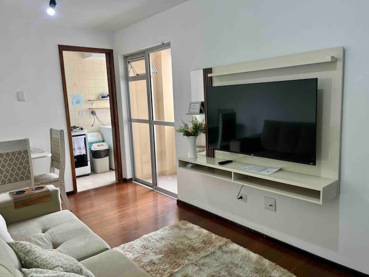 Apartamento No Bigorrilho Com Garagem. - Curitiba