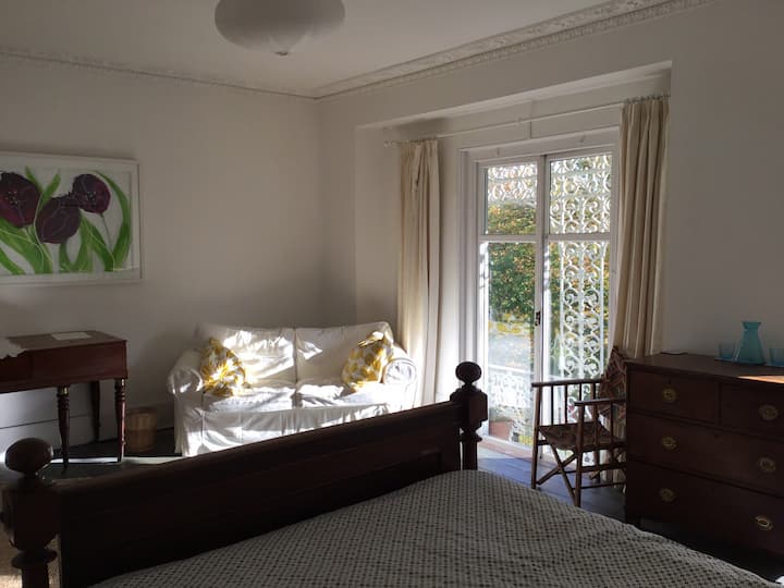 Sheerwater, 8a Spring Gardens. - Haverfordwest