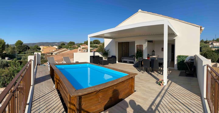 Magnifique Haut De Villa Avec Piscine - Cassis