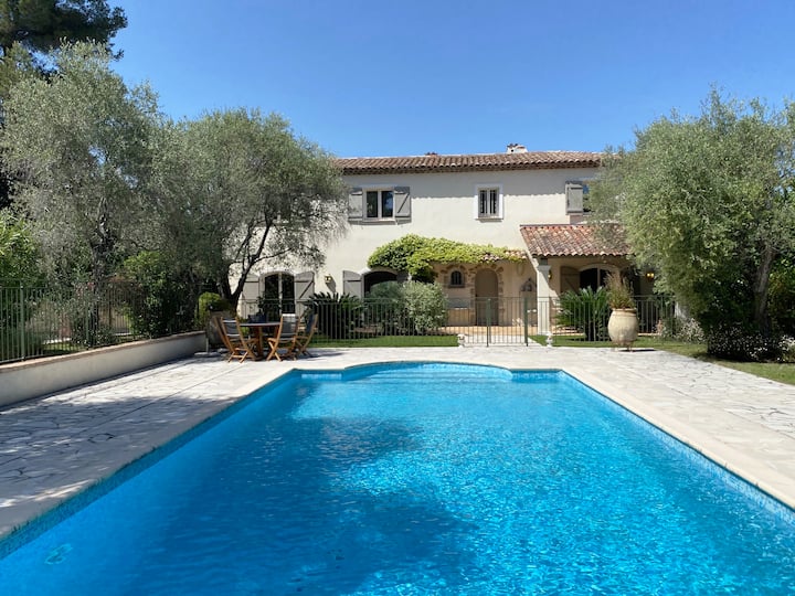Maison Avec Piscine Sur Les Hauteurs De Valbonne - Valbonne