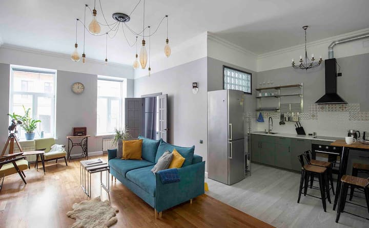 Cozy Loft On Kazanskaya Flat - Saint Petersburg