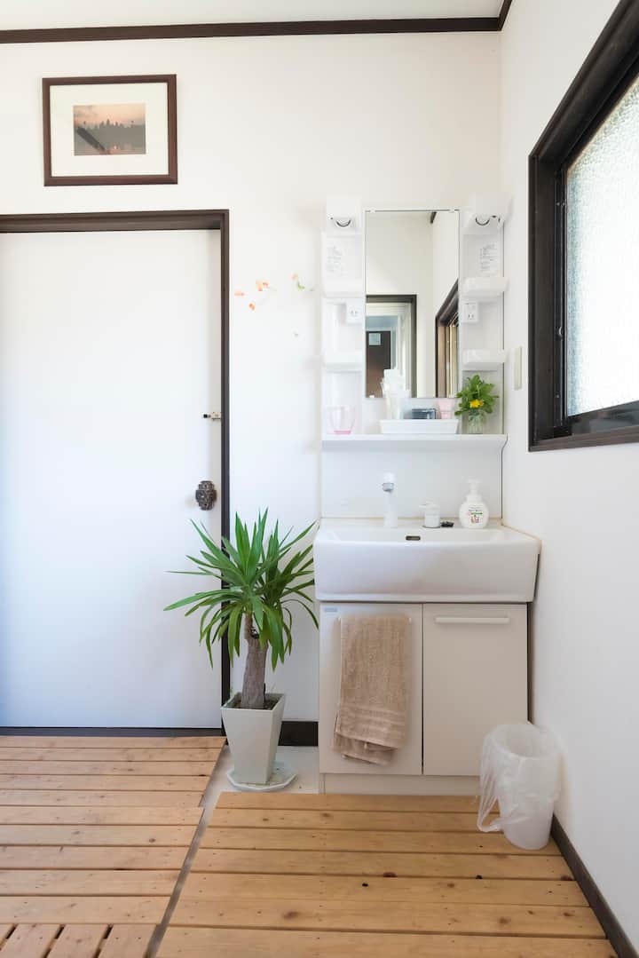 Home Stay At Traditional House Slow Food&slow Life - Hiroshima, Japan