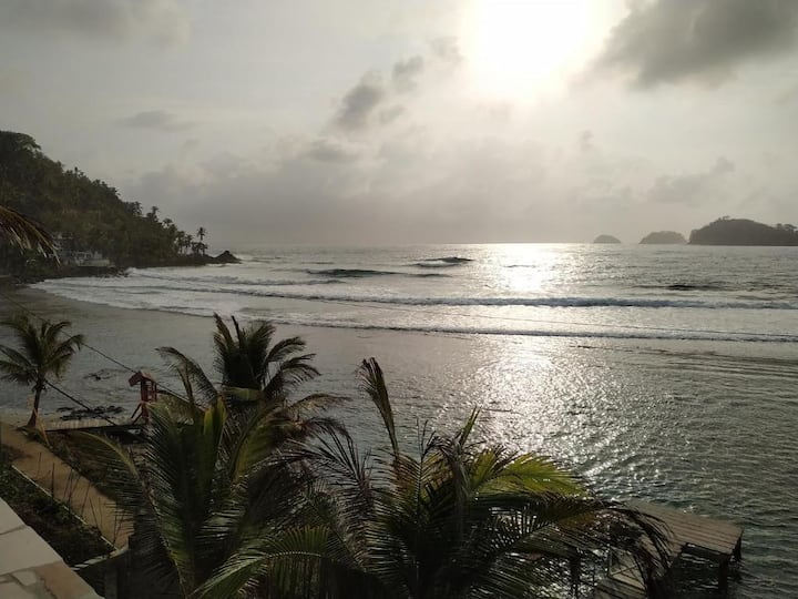 Casa Caribeña Frente Al Mar - Panama