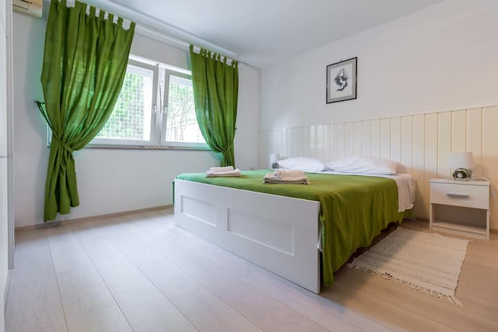 Apartment Kira***pula Croatia - Pula