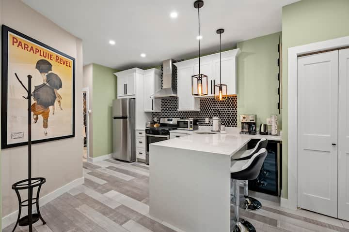 City Apartment Near Airport - Boston