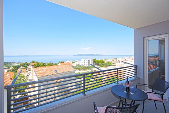 Villa Edita - Penthouse Apartment - Makarska