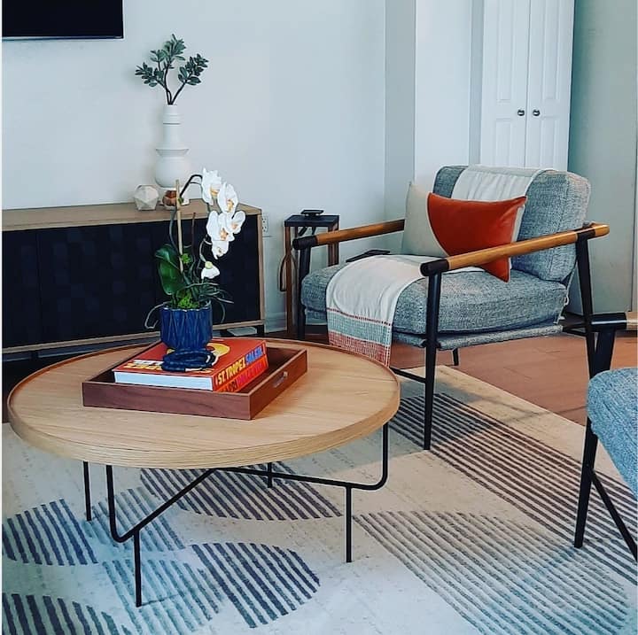 Welcome To Your Chic Riviera Bay Stay! - Saint Petersburg, FL