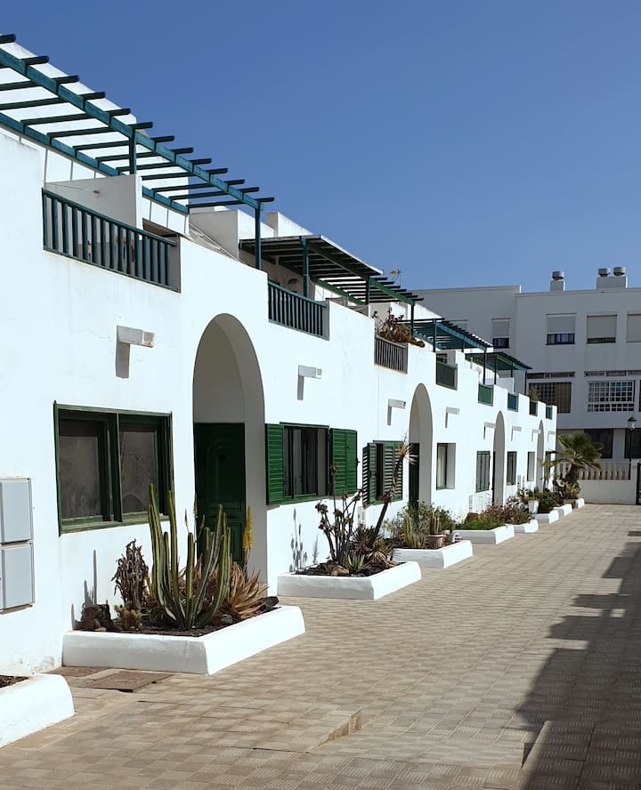 Maison De Ville, Le Calme Au Centre De Corralejo - Fuerteventura