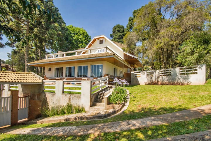 (Squirrel Country House  Near Central ) - Campos do Jordão