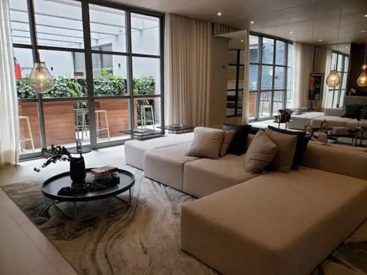 06-apto Em Local Nobre Think República - Centro. - São Paulo