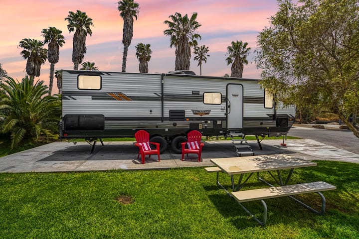 Travel Trailer Ww 21 (Outdoor Griddle & Fridge) - Ventura, CA