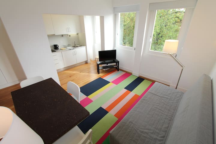 112-e Art Deco Apartment In City Center. Confort And Cozyness. Ac, Wifi. - Moreira