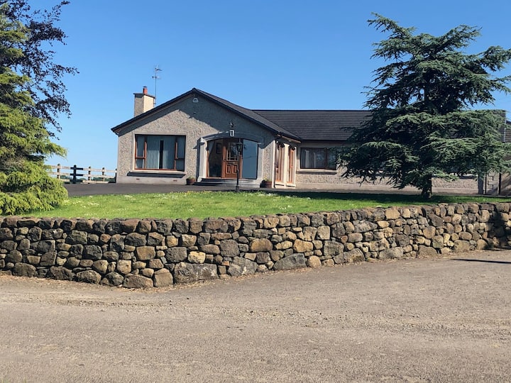 Slemish View - A Beautiful Setting In Countryside - Ballymena