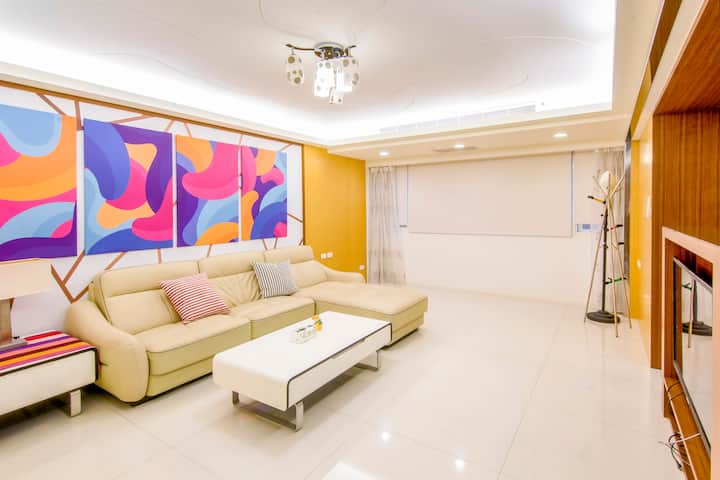 L1/6人房/3房2廳2衛/mrt中山國中5分鐘/上引水產/松山機場/榮新花園 - Taipei