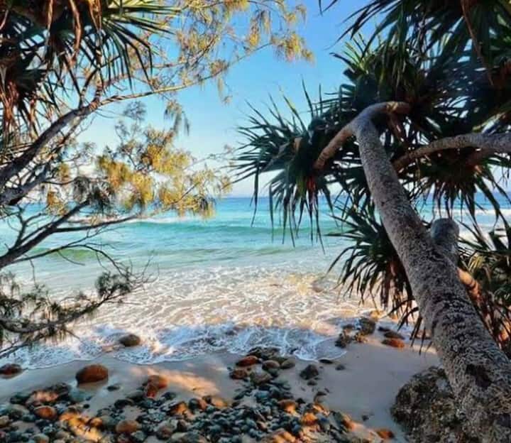 Cosmic Calm - Byron Bay