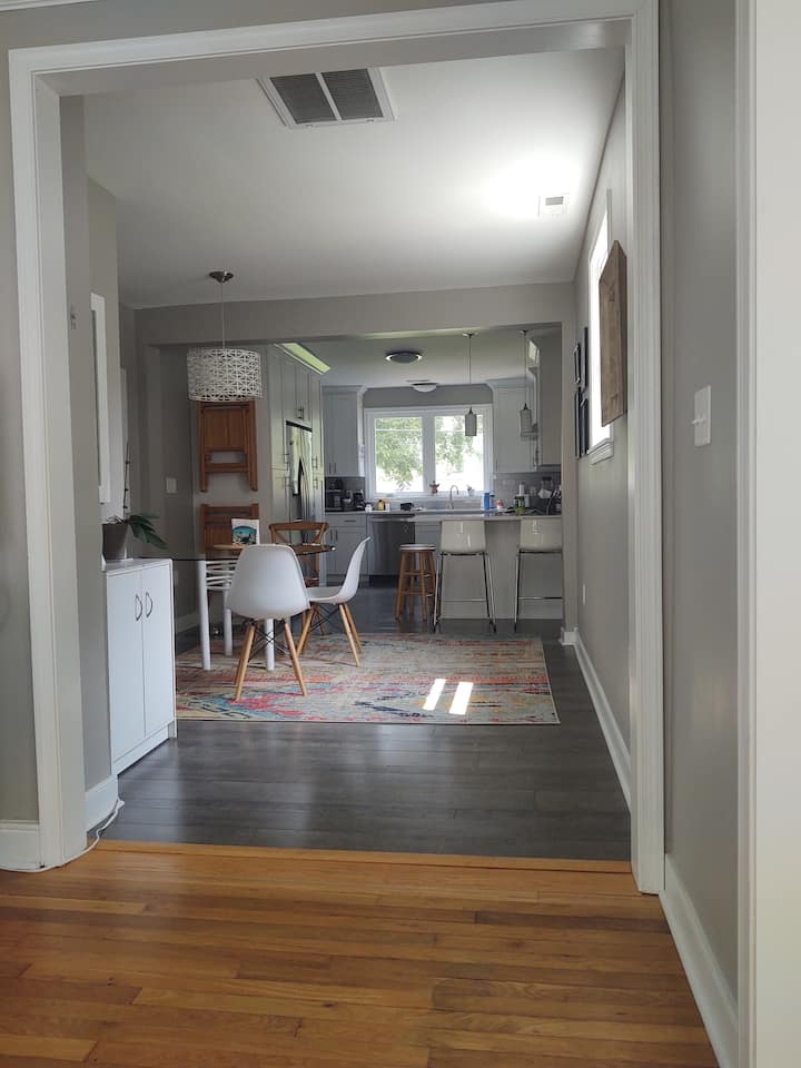 Naturally Light - Near Willow Lawn - Richmond, VA