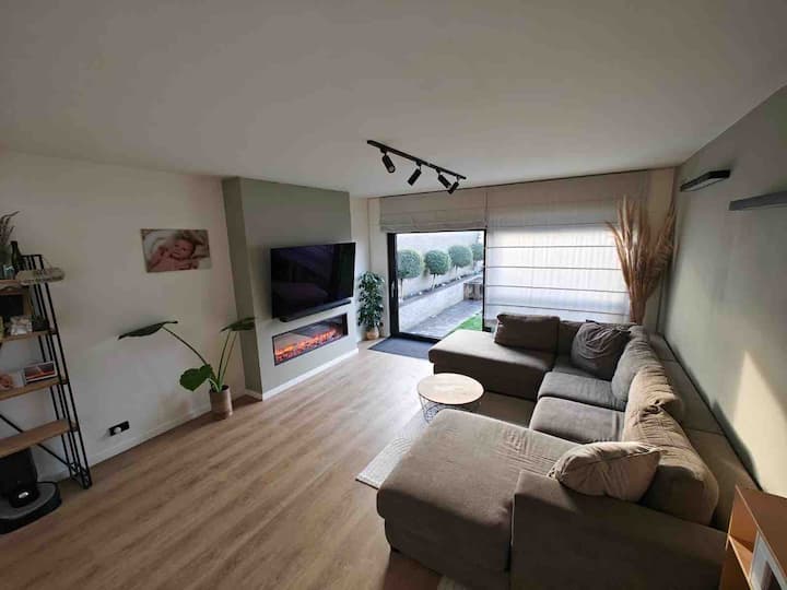 Prachtig Huis Met Airco’s (Dichtbij Tml) - Mechelen