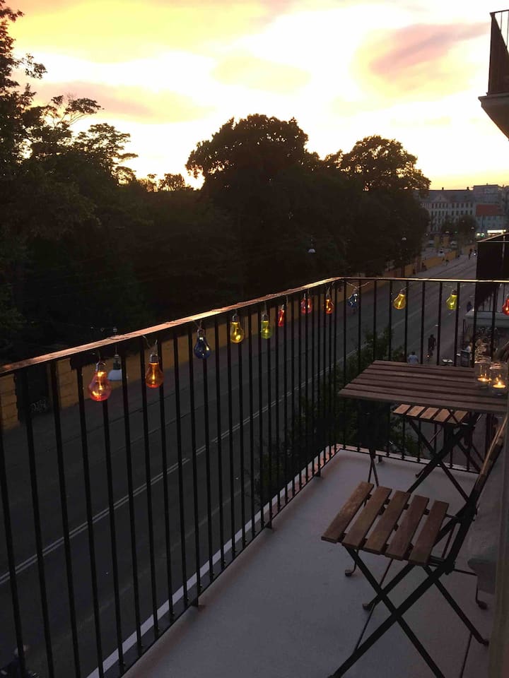 Cozy Apartment W. Balcony In The Heart Of Nørrebro - Copenhague