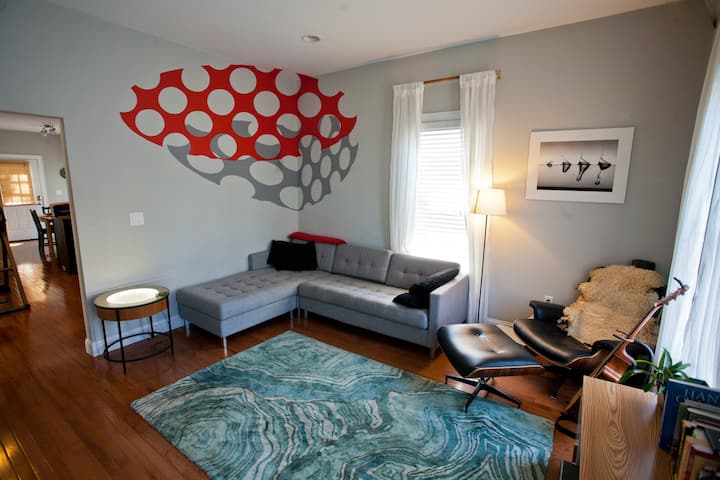 A Quiet Space In Inman Square - Somerville, MA