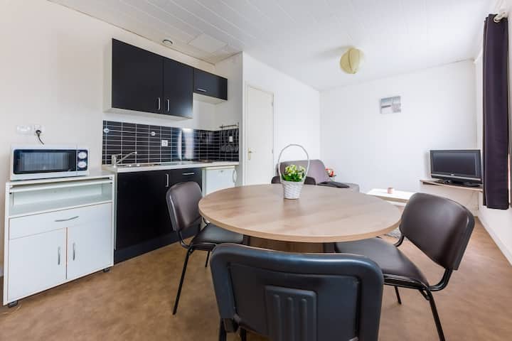 "Gwen Ha Du" - Appartement T2 - 1er éTage - Saint-Pol-de-Léon