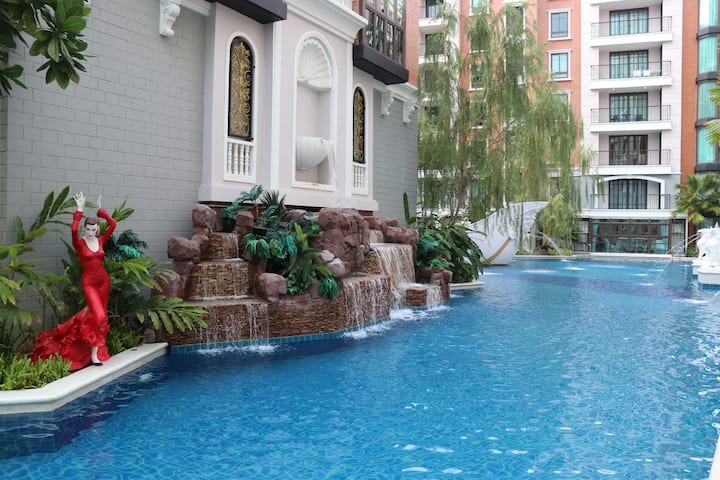 Very Nice Place - Jomtien