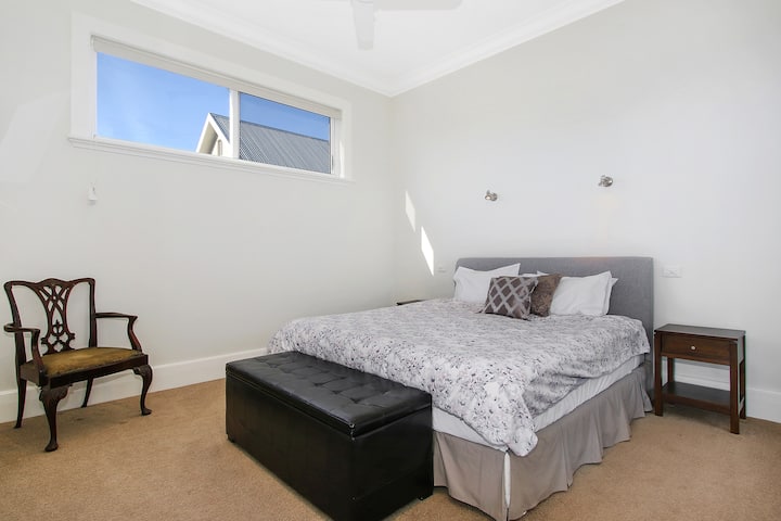 Waterstreet - Two Bedroom - Albury