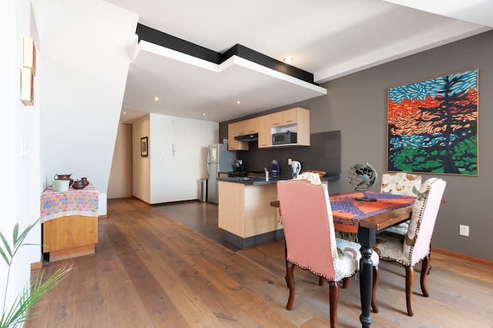 Condesa!! Bright, Vigilance, Wonderful - Mexico city, Mexico