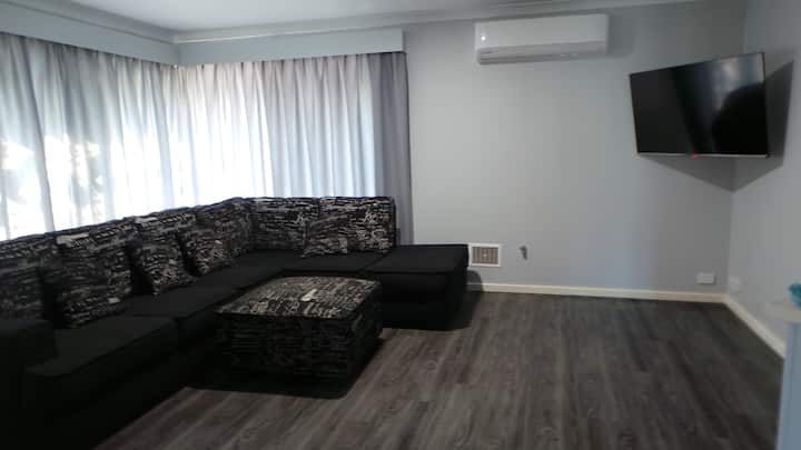 Ourz  Holiday Family Stay By The Ocean - Albany