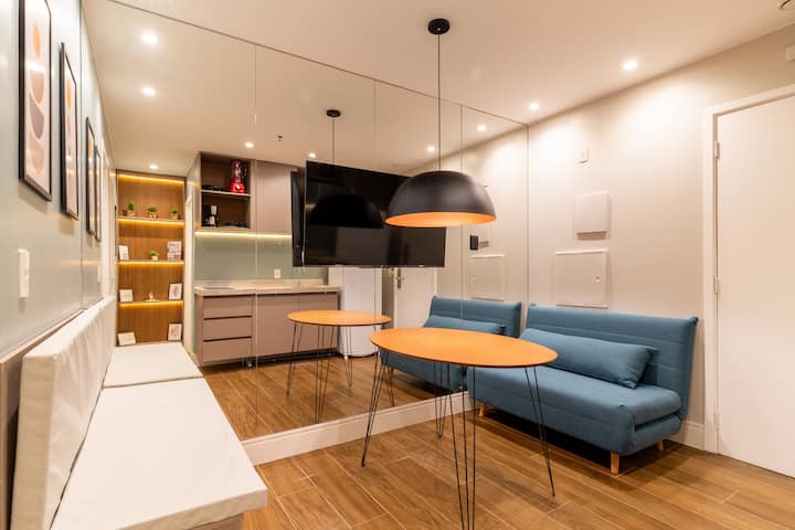 Apartamento 2 Quartos Para Famílias No Centro - Brasil