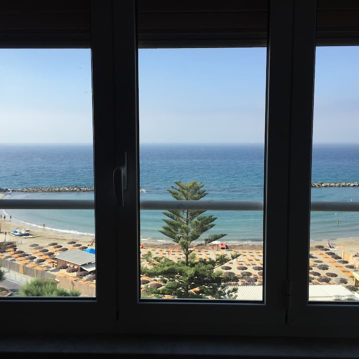 Appartamento Vista Mare (Ristrutturato!) - Santo Stefano al Mare