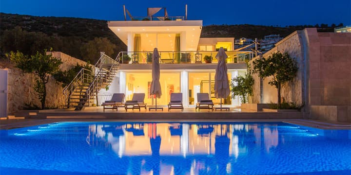 Glass House - Kalkan