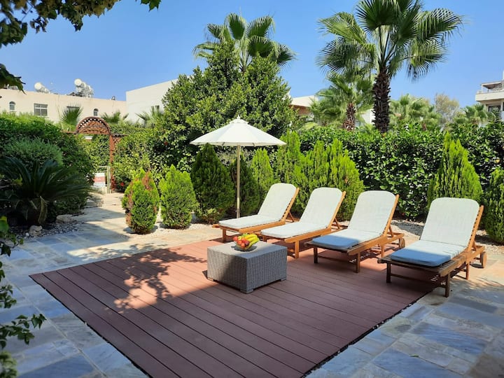 Danaos 6/01 2 Bedroom Ground Floor Apartment - Pafos