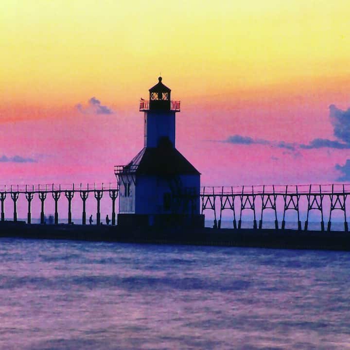 Sunny Hollow - Lake Michigan Beach, MI