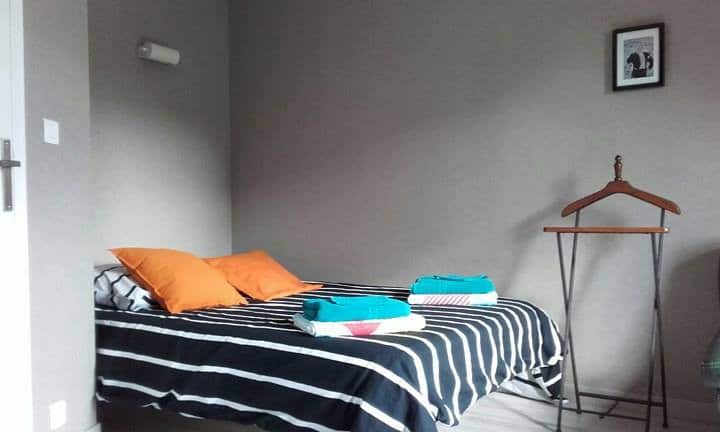 Chambre Privée Dans Maison Avec Piscine - Rennes
