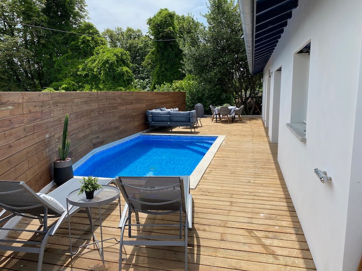 Maison 140m2 Avec Piscine Et Terrasse Plein Sud - Sare