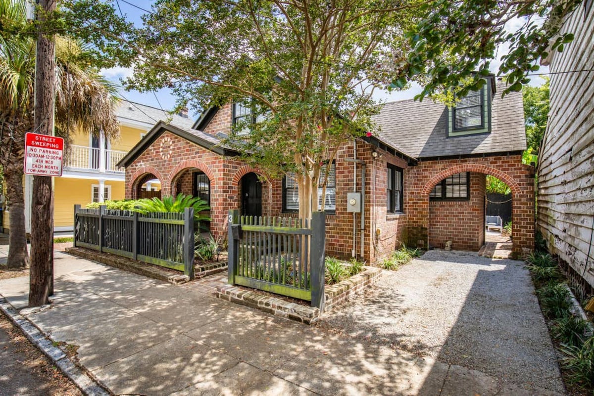 Downtown Charleston Home - 1 Block to King Street! - Houses for Rent in ...
