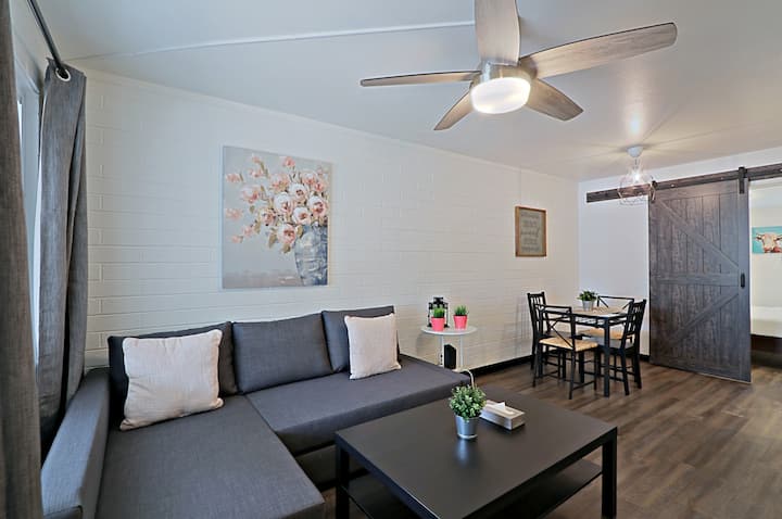 Private Yard In A Great Neighborhood! W/d Included - Scottsdale, AZ