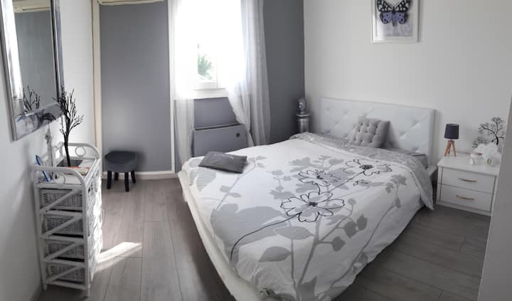 Chambre Privee Dans Maison Cosy - Nîmes