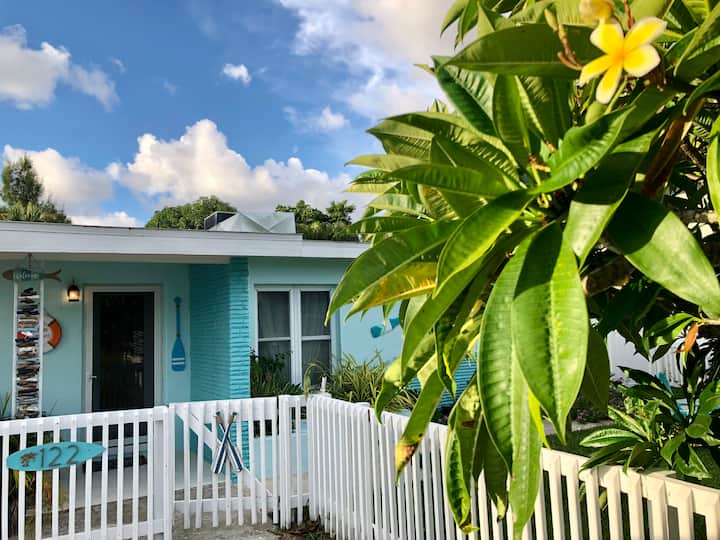 Indian Rocks Beach Oar House - 3 Bedroom, 2 Bath! - Indian Rocks Beach, FL