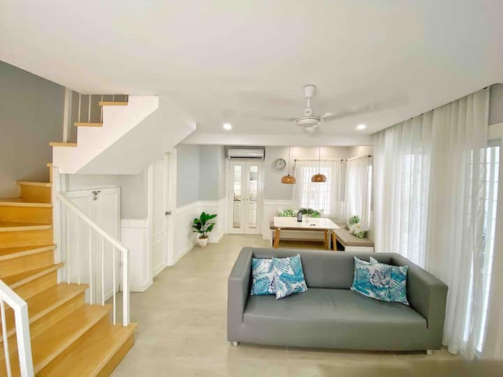 Hampton Home 2br 2bath Fully-ac Near Clark - Angeles