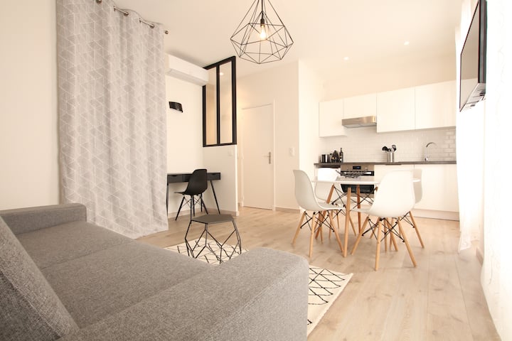 Central - Silencieux - Design - Fonctionnel - Cannes