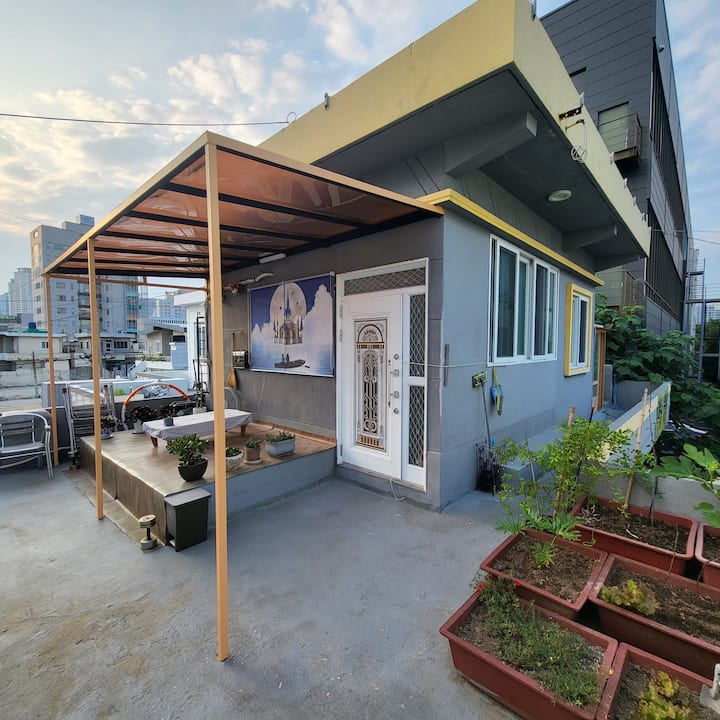 Jun House - Busan